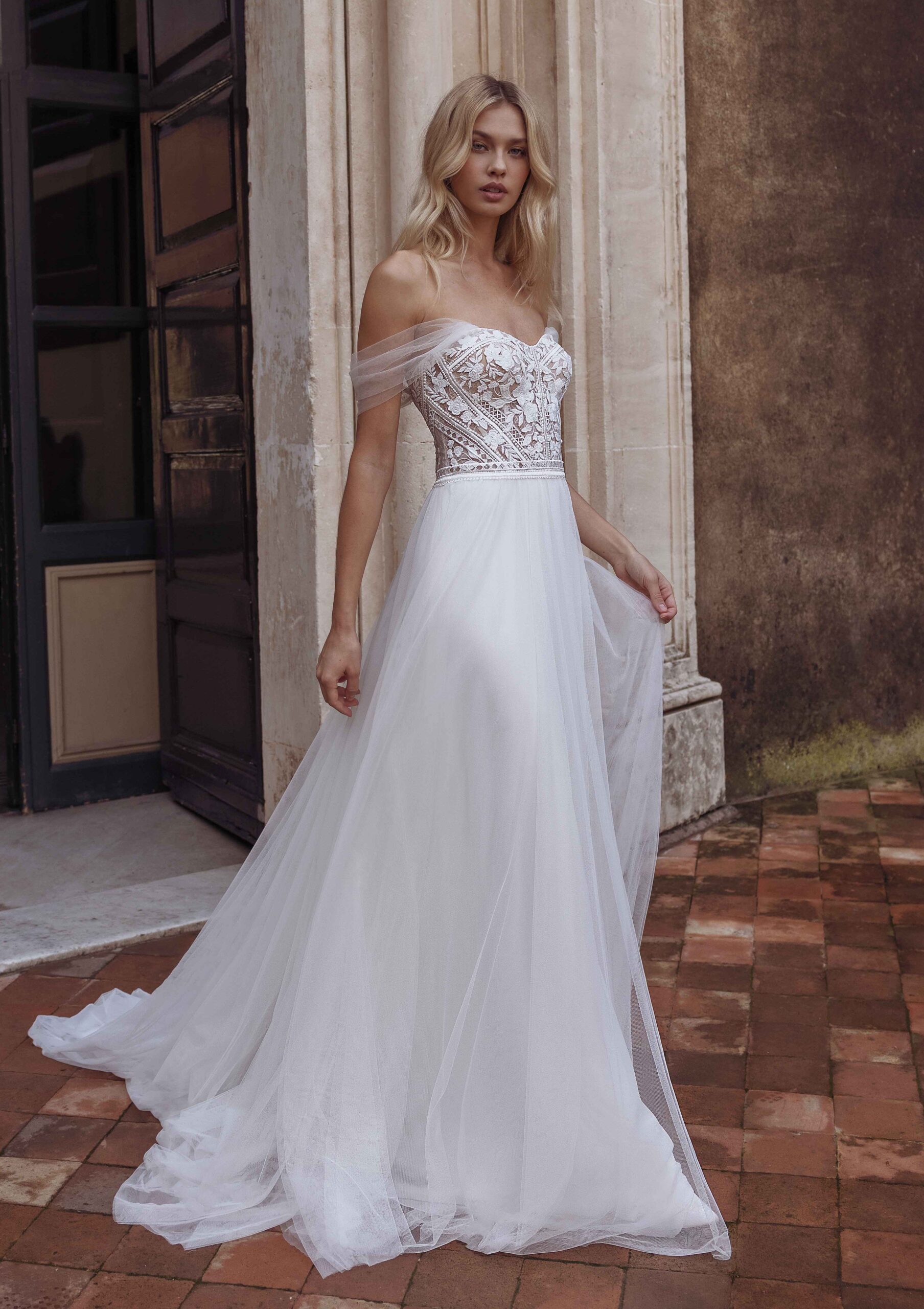 Modeca Rose | Koonings