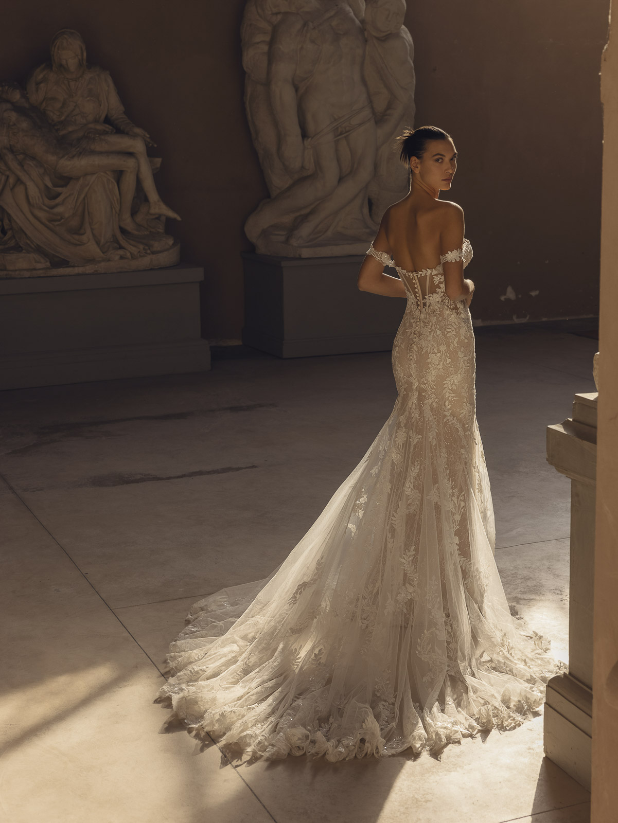 Modeca Zania | Koonings