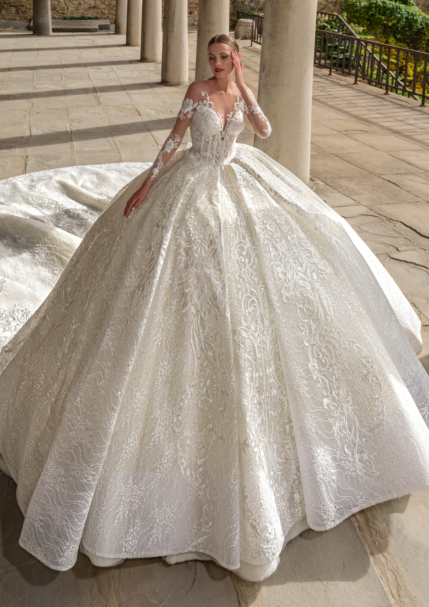 Julia Kontogruni JK Couture 181 | Koonings