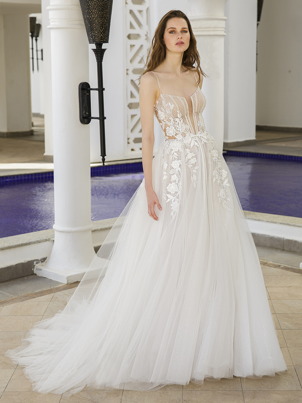 Enzoani Blue collection Reiko | Koonings