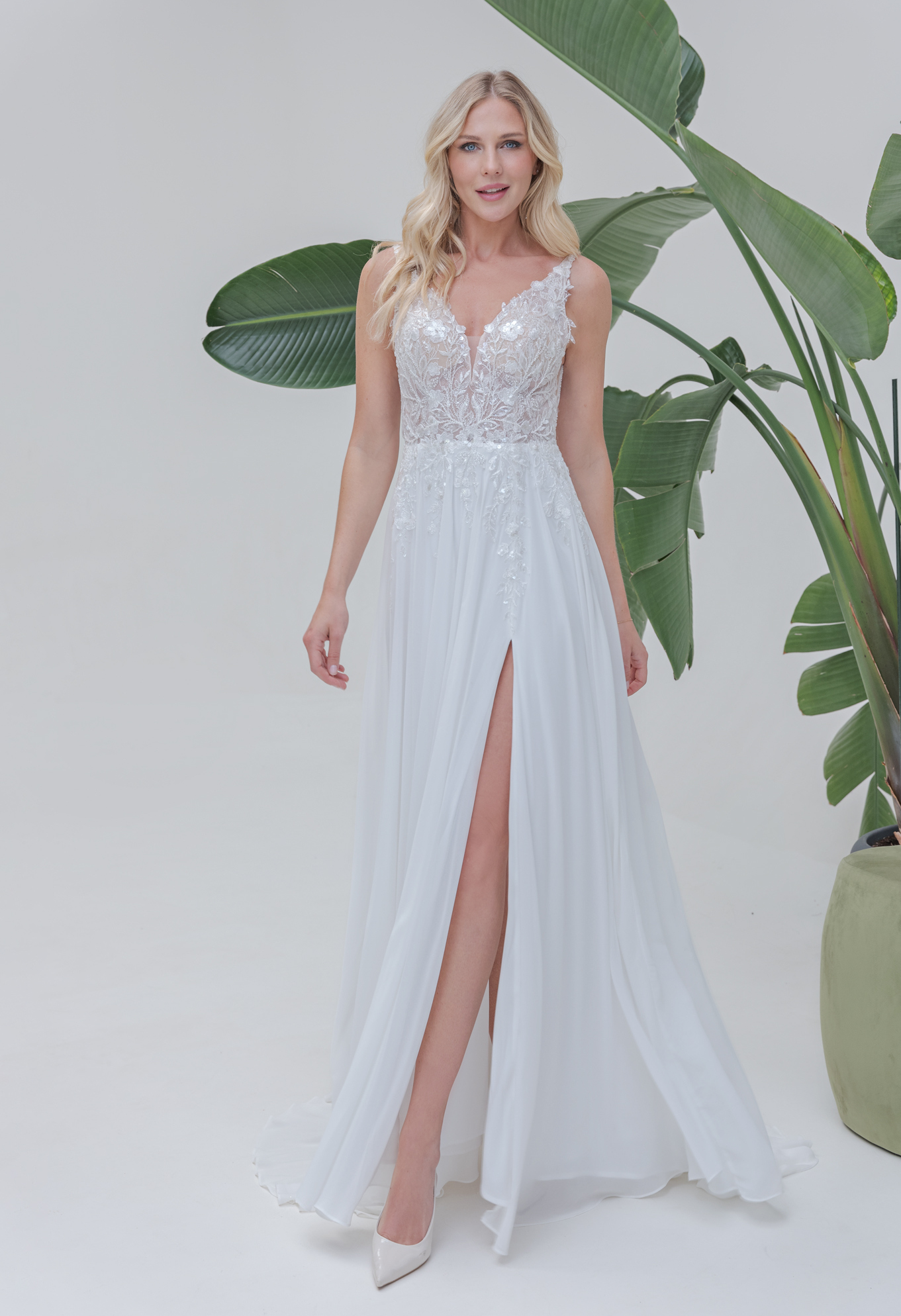 Fashion Queen Amera Vera Light AL127 | Koonings