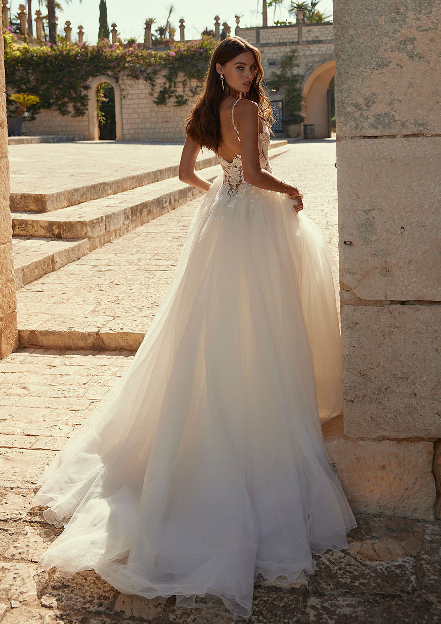 Modeca Edith | Koonings