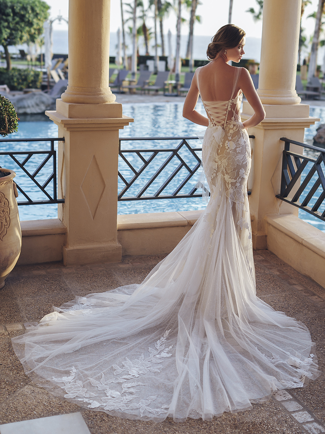 Enzoani Blue collection Sloane | Koonings