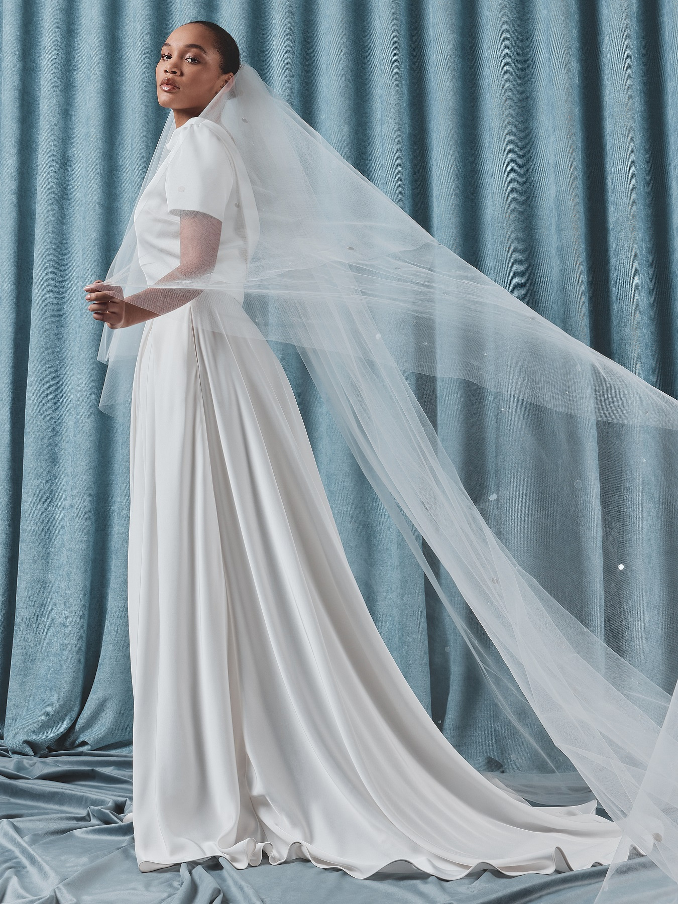 Poirier S75505-300/2/MD Veil | 300cm | Double | Med | Koonings