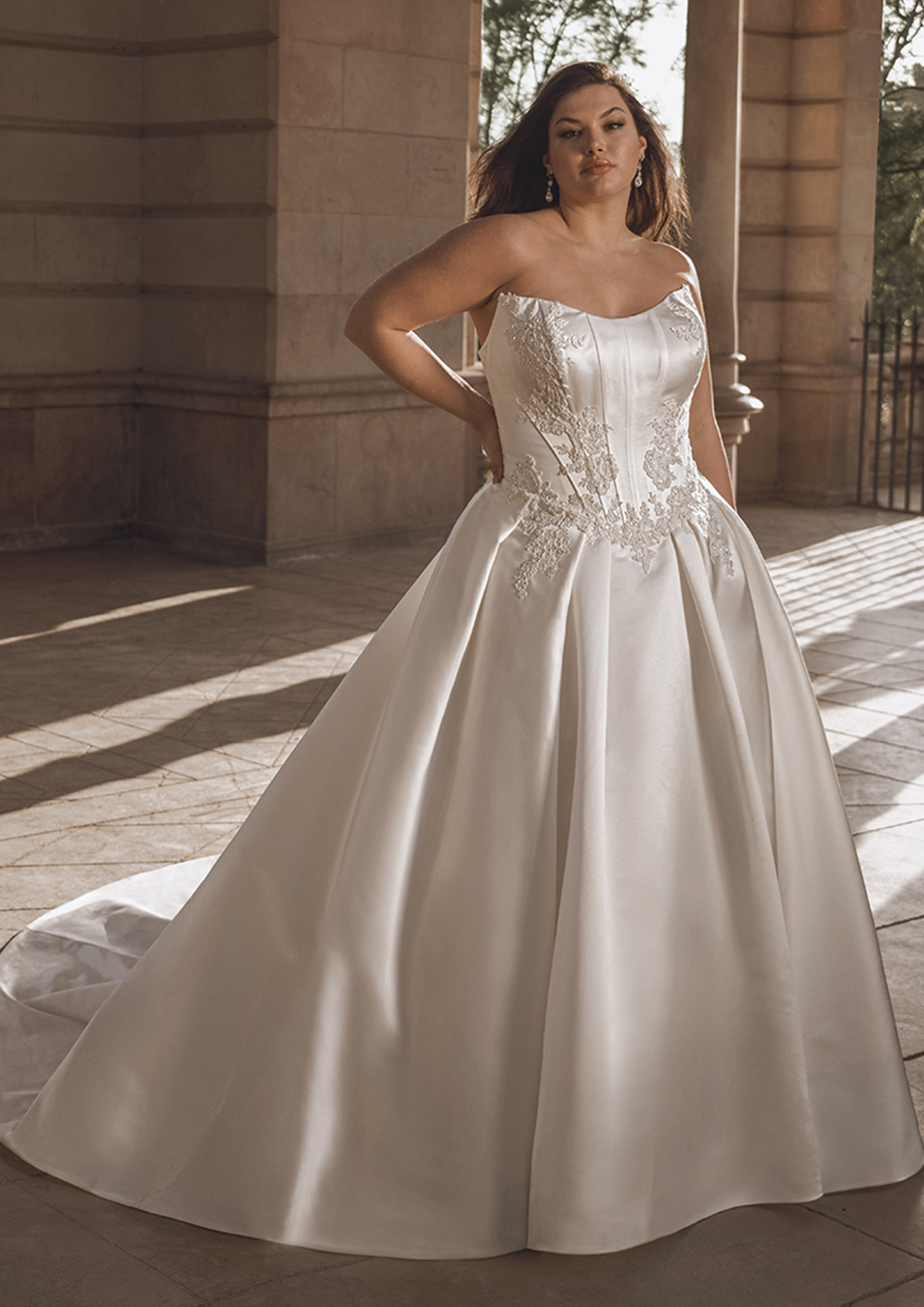 Enzoani Portrait Geneva x Portrait | Koonings